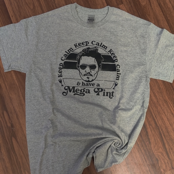 Gildan | Shirts | Gildan Unisex Mega Pint T Shirt | Poshmark